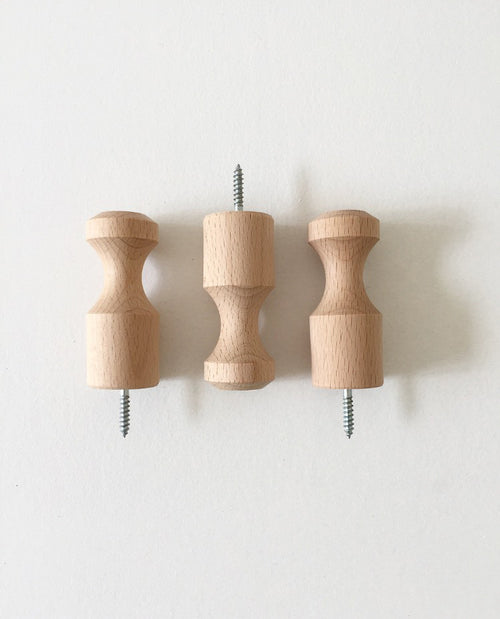 TIMBER PEG HOOK IN BEECH - SINGLE